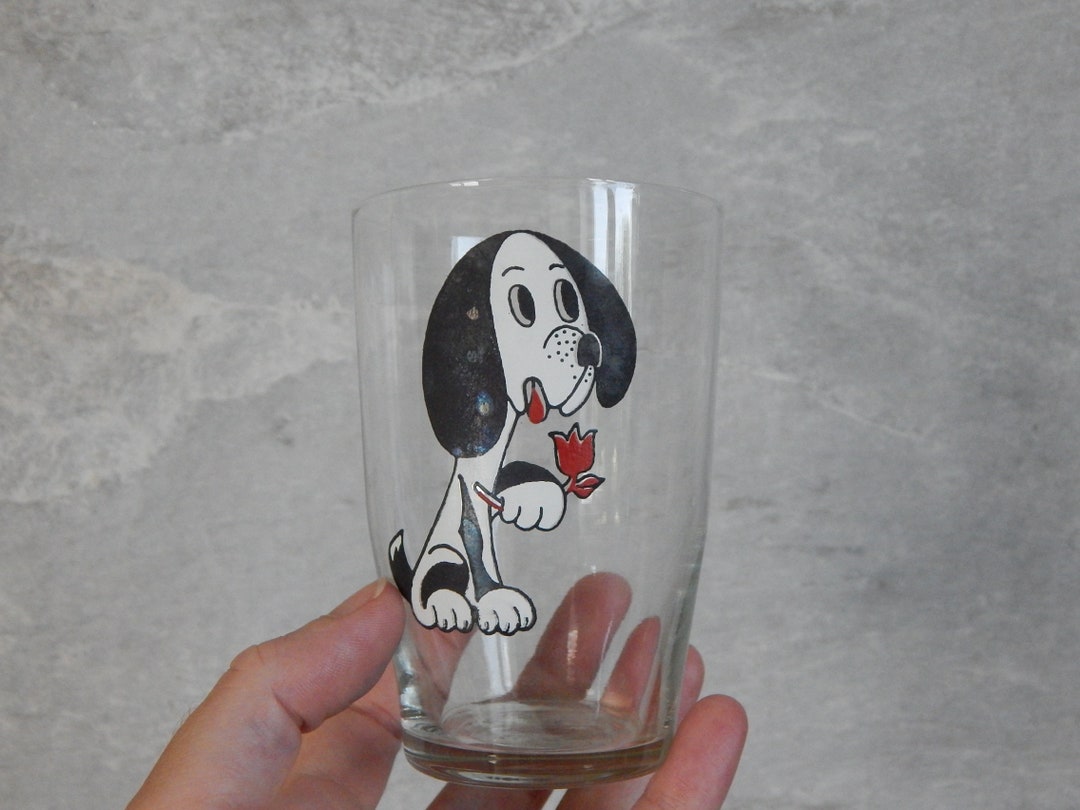 Drinking Glass With Dog Image in Vintage Glassware Glass Tumbler ...