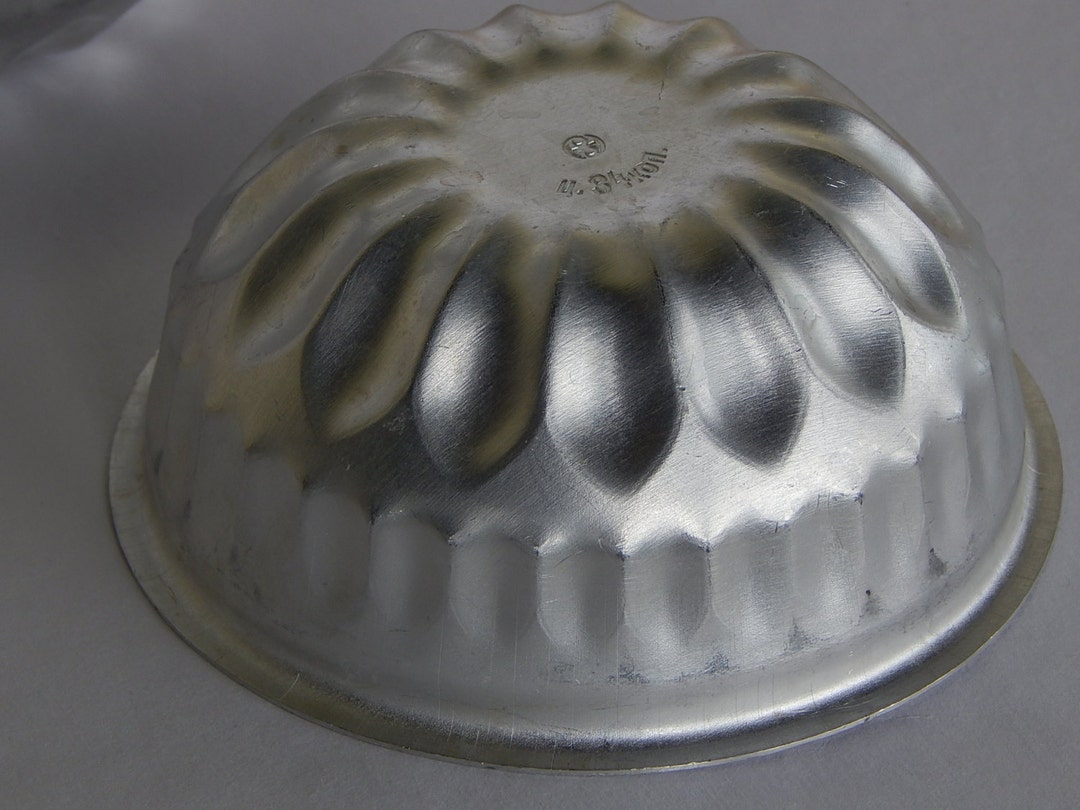 Set of 5 Jelly Molds Vintage Aluminium Baking Mold Set of 5 Cookware ...