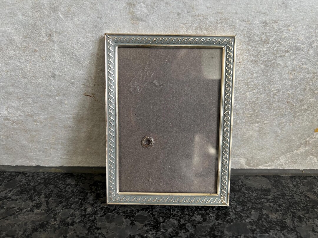 Scandinavian Vintage Small Metal Picture Frame/ Portrait Photo Table ...