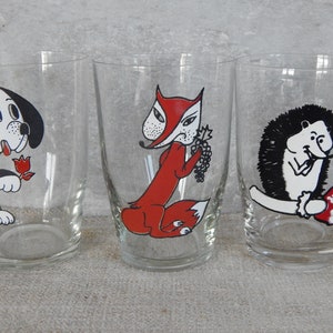 Drinking Glass With Dog Image in Vintage Glassware Glass Tumbler ...