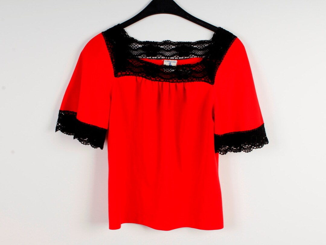 Retro Red Shirt Women Vintage Blouse Black Lace Collar Sexy Red Shirt ...