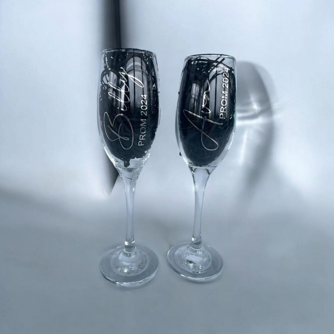 Personalised PROM 2025 Champagne Glasses Flutes, Couple, Date ...