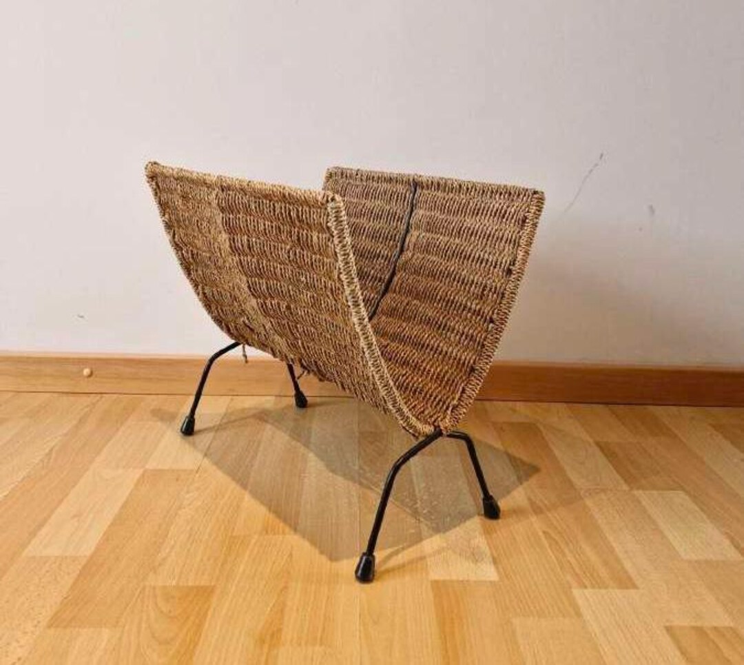 Vintage Wicker Magazine Rack, Magazine Rack With Black Metal Frame ...