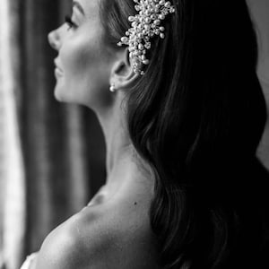 Abigail Comb, Pearl Bridal Hair Comb, Wedding Hair Accessory, Hairpiece ...