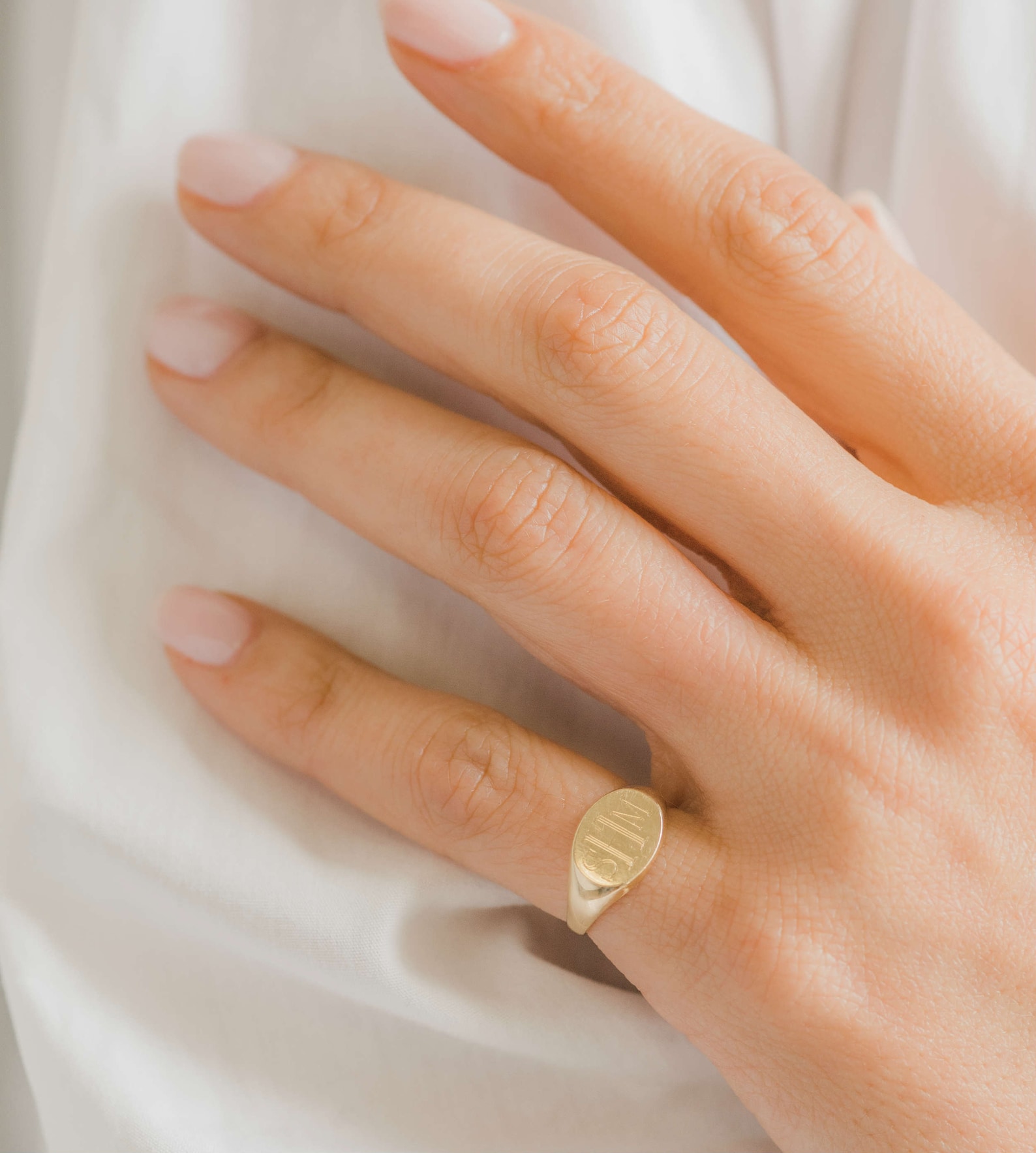 14k Gold Monogram Signet Ring - Etsy Canada