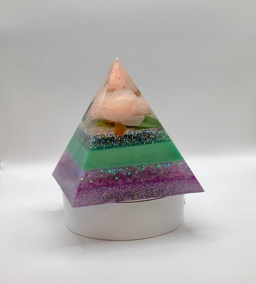 Pink Rose Resin Pyramid, Large Pyramid, Resin Art, Gift for Her - Etsy