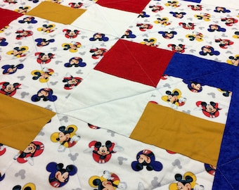 Mickey Mouse Quilt - Etsy