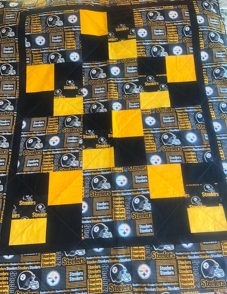 Pittsburgh Steelers Quilt: Black and Gold Fan Gift - Etsy