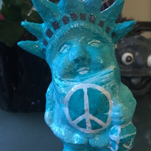 Peace Gnome, Garden Gnome 5.5 Inches, 14cm, Peace & Love for the USA ...