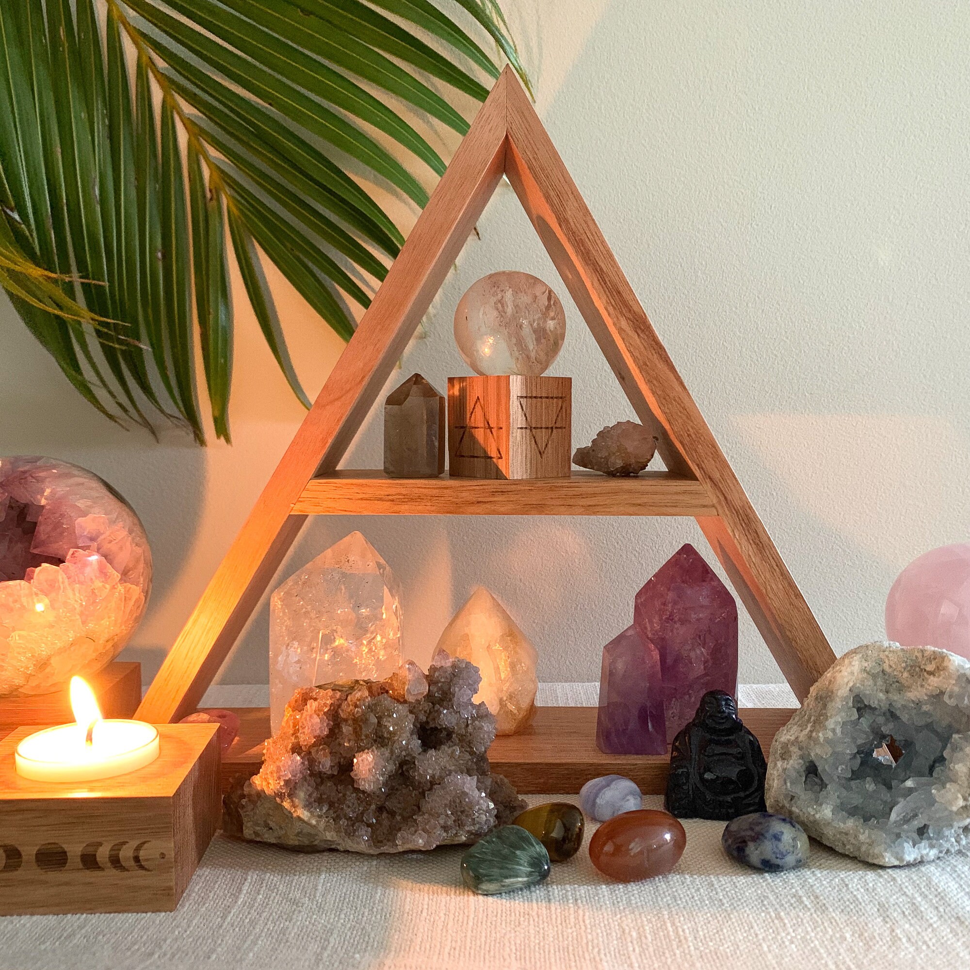 Chakra Triangle Shelf - Etsy Hong Kong