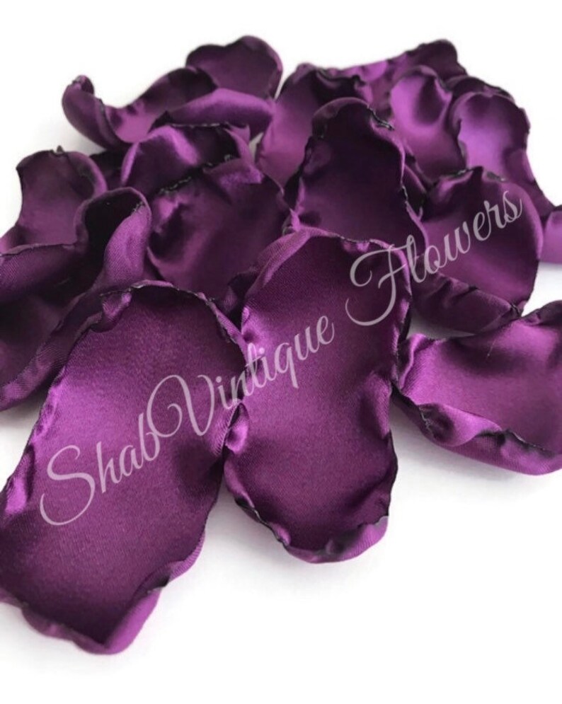 Plum Purple Rose Petals Cadbury Purple Flower Petals Table | Etsy