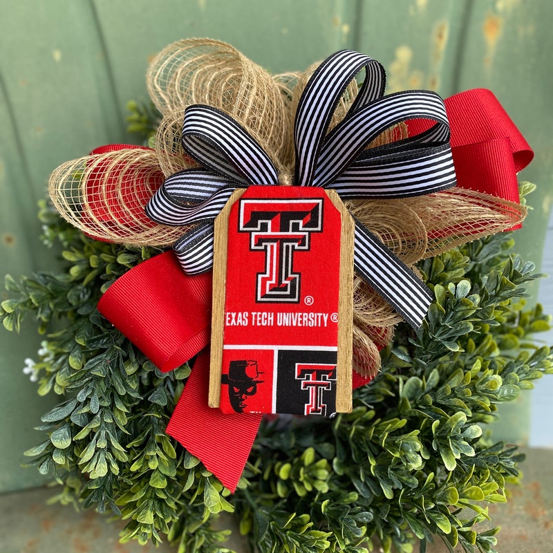 Collegiate Wreaths - Etsy