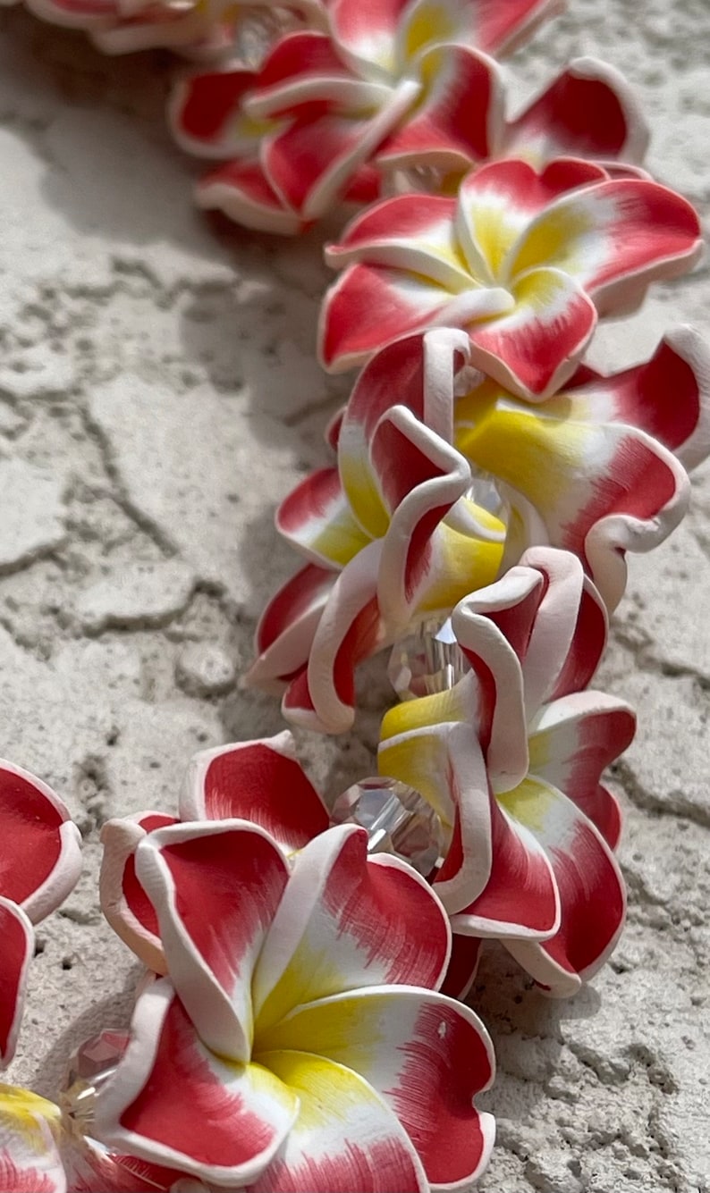 INDIAN SUMMER Plumeria Hawaiian Lei Car Charm | Classic Hawaiian Lei ...