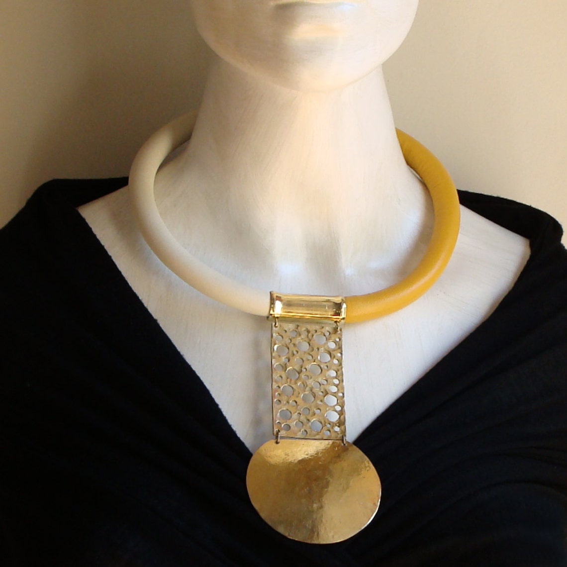 Collar estilo africano, Collar étnico, Collar exótico, collar dorado ...