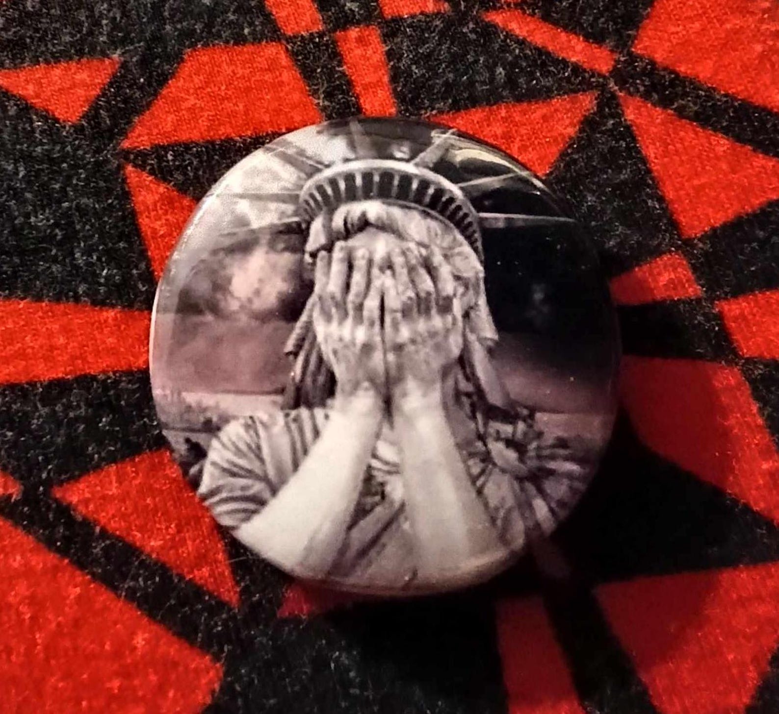 Crying Disappointed Statue of Liberty - Etsy