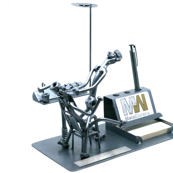 Wire Sculpture Doctor - Etsy