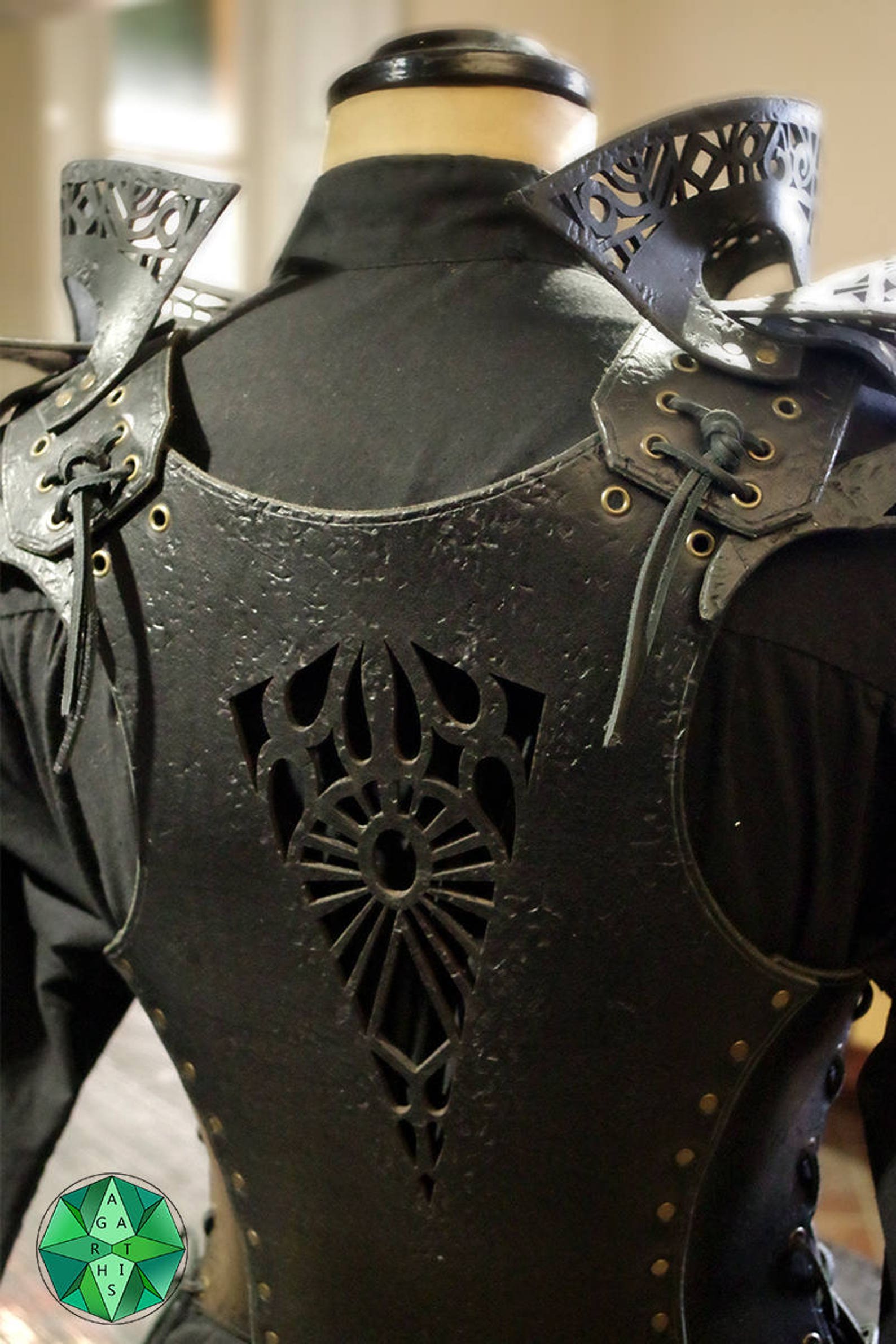 Female Armor/corset black Artemis - Etsy