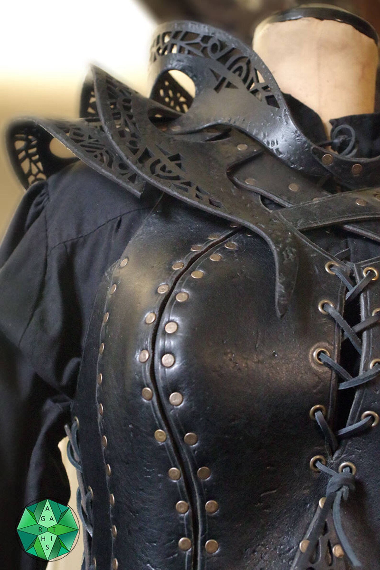 Female Armor/corset black Artemis - Etsy