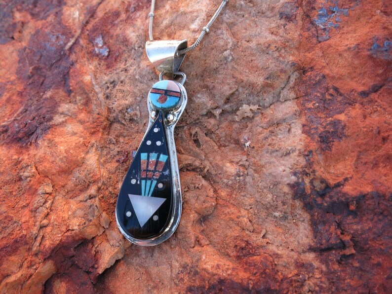 VINTAGE ZUNI PENDANT Inlay Arrow Signed & Stamped | Etsy