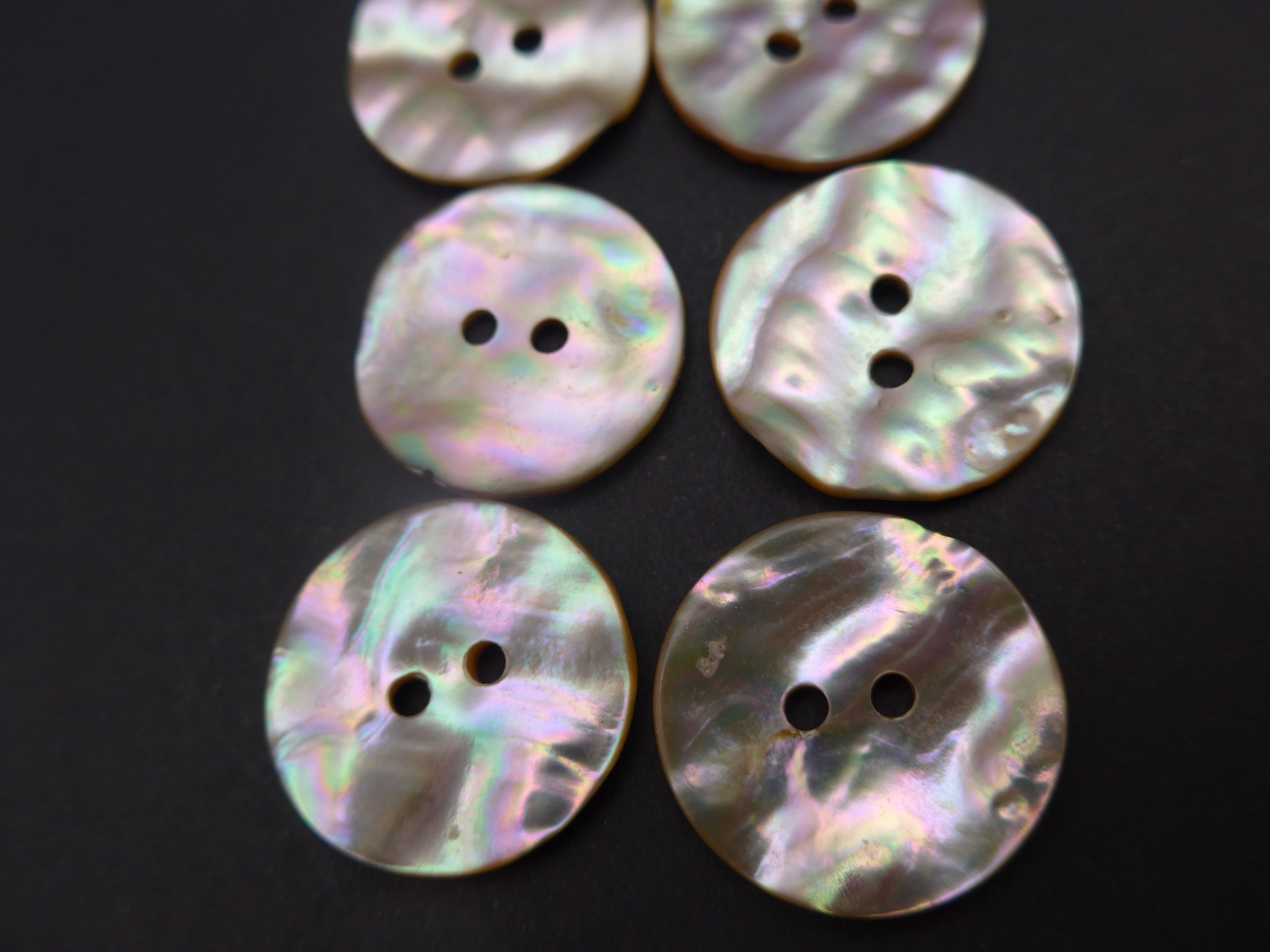 Closures & Fasteners Sewing Buttons 13 Iridescent Shell ABALoNE buttons ...