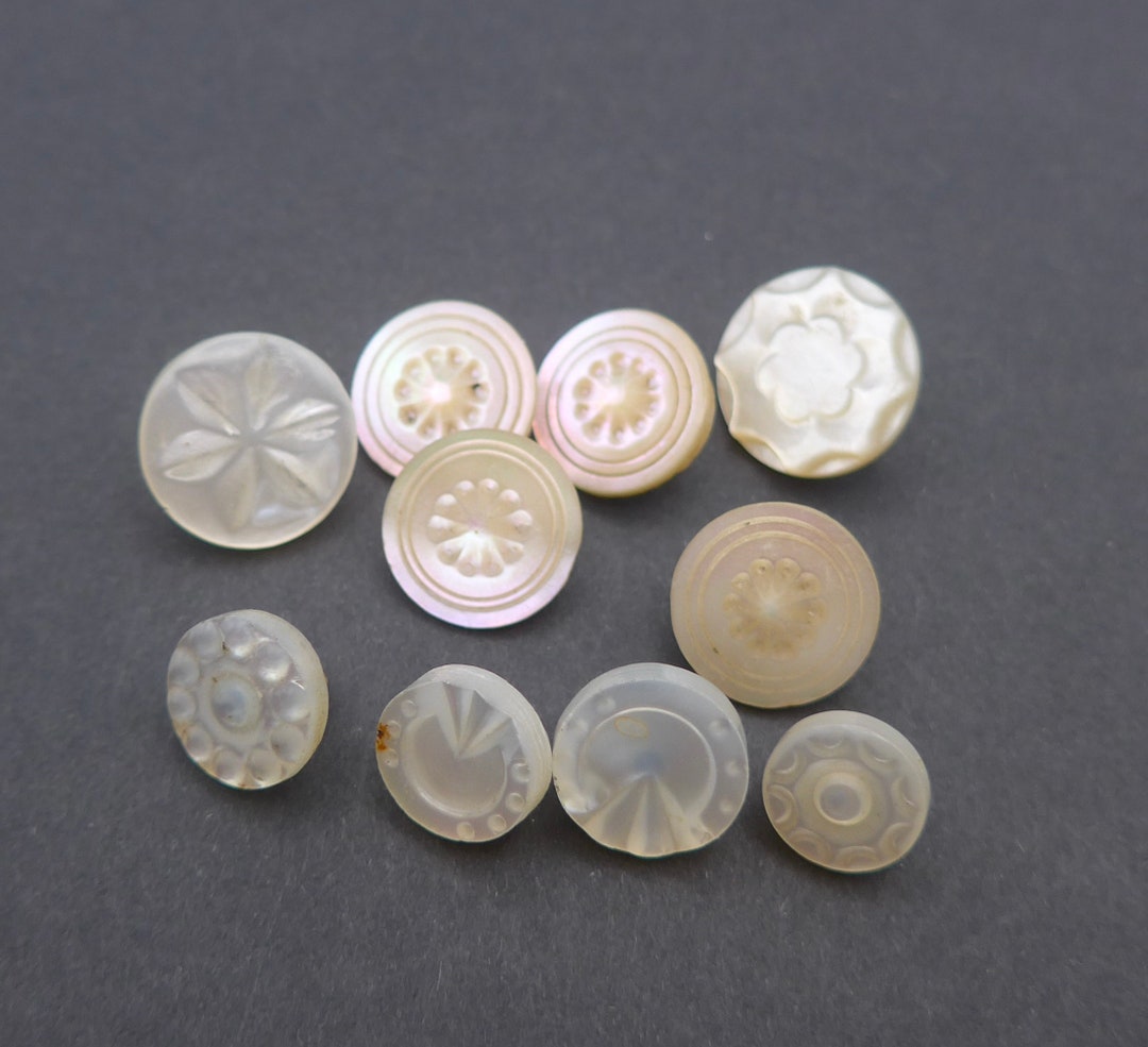 Vintage Mother of Pearl Shell Button X 10 White Shell Metal Shank ...