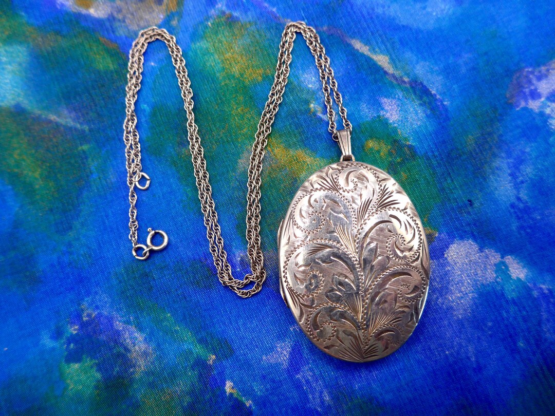 Victorian Revival Silver Locket & Chain - Floral Patterned Birmingham ...
