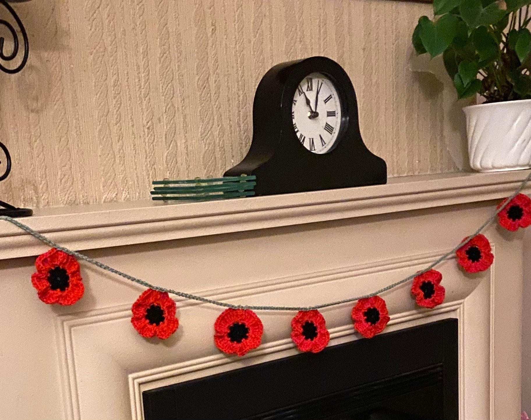 Poppy Bunting, Garland, Wall Decor, Window Display, Remembrance, Gift ...