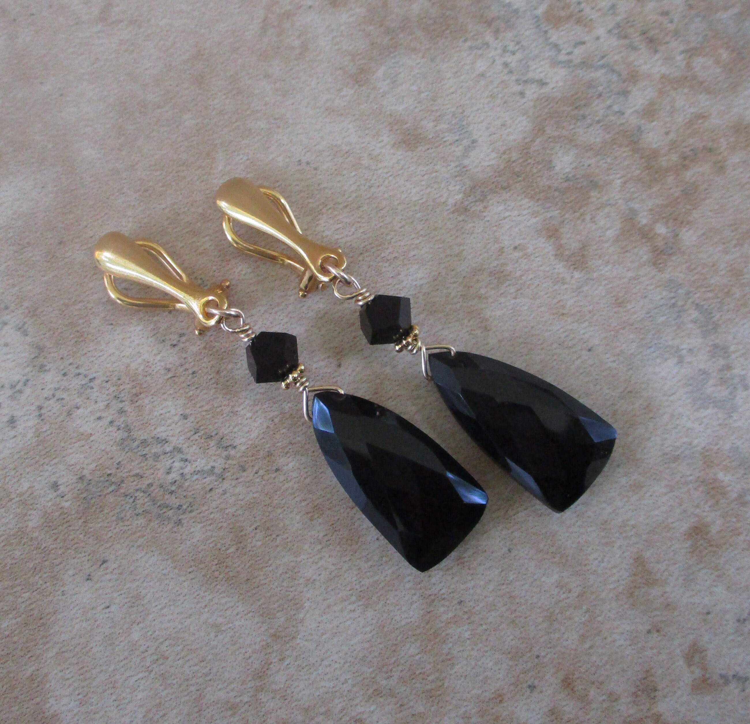 Black Clip-on Earrings Onyx Triangle Stone 24k Gold-plated Sterling ...
