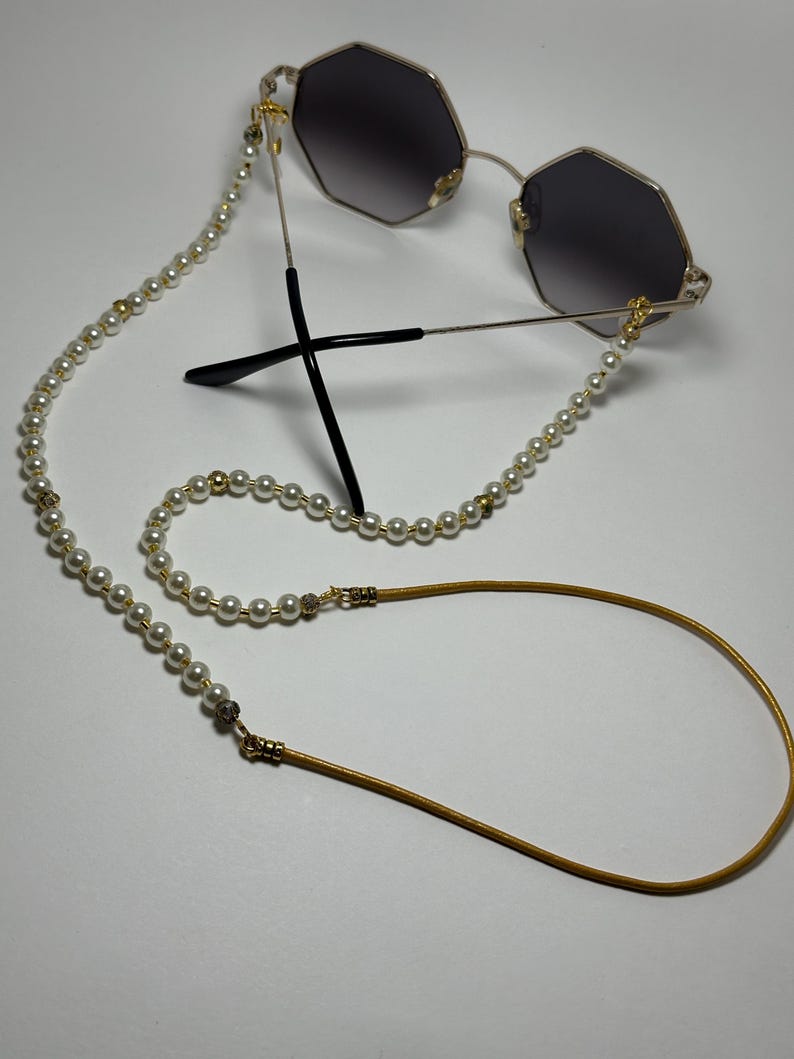 Glass Pearls Eyeglass Chain ∫ Gold Leather Eyeglass Chain ∫ Pearl Beads ...
