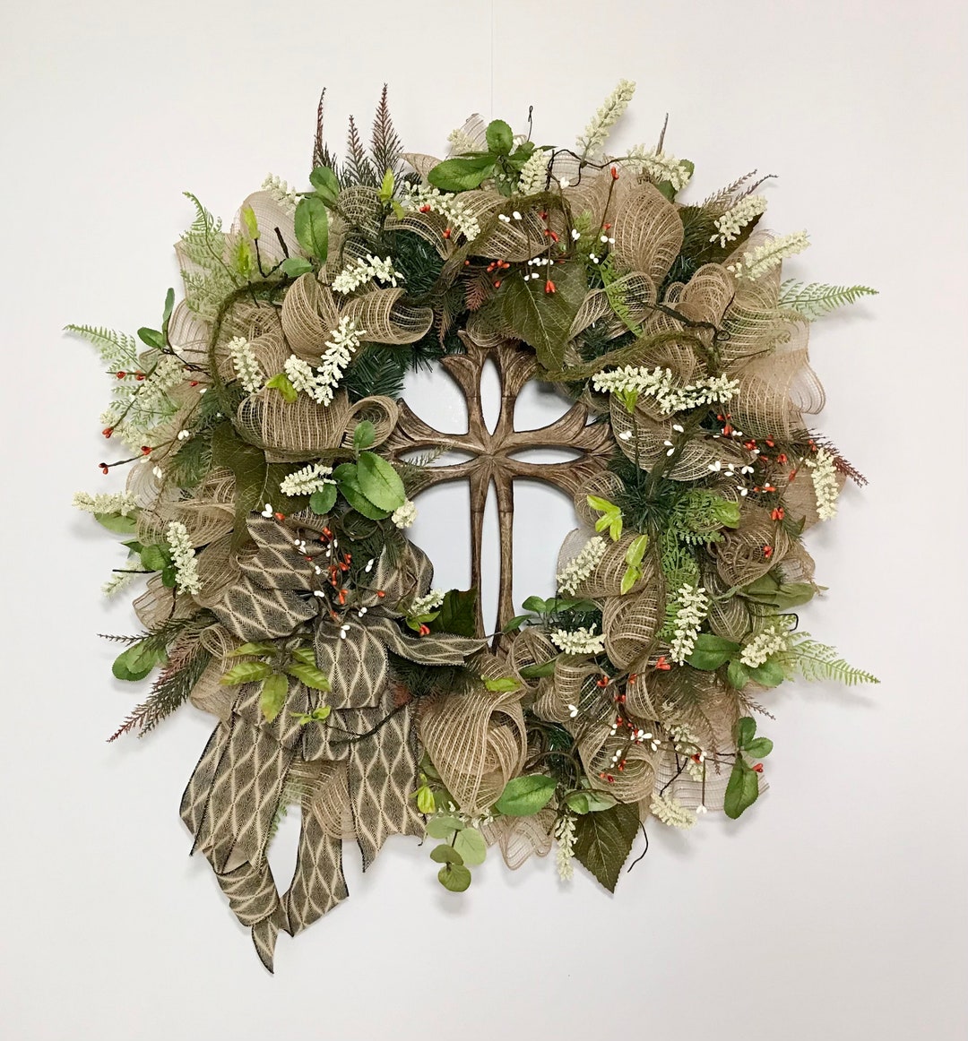 Large Wreath Hand Carved Wooden Cross, All Season Evergreen Wreath ...