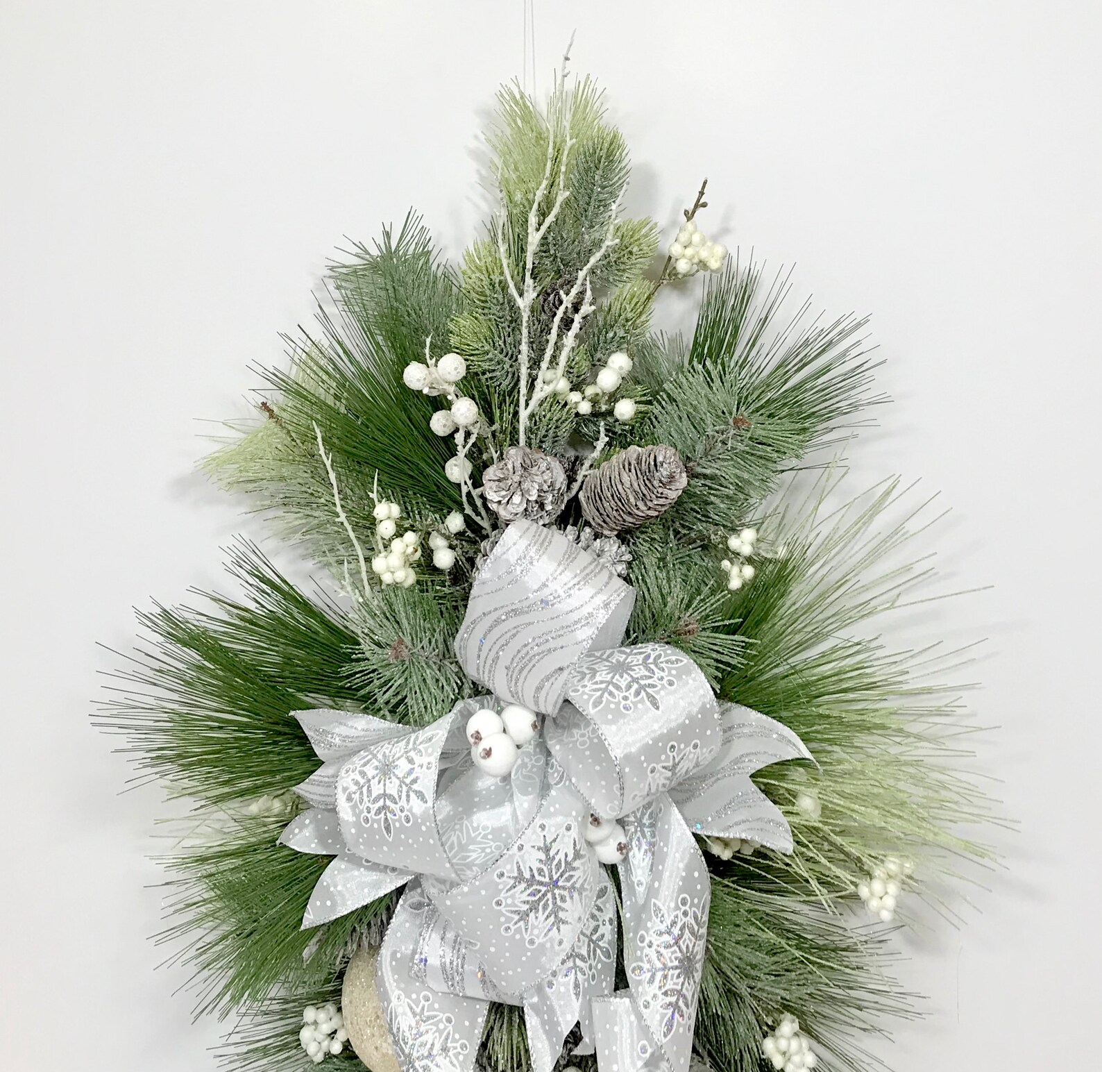 Large Christmas Frosted Evergreen Table Swag Centerpiece Xmas - Etsy