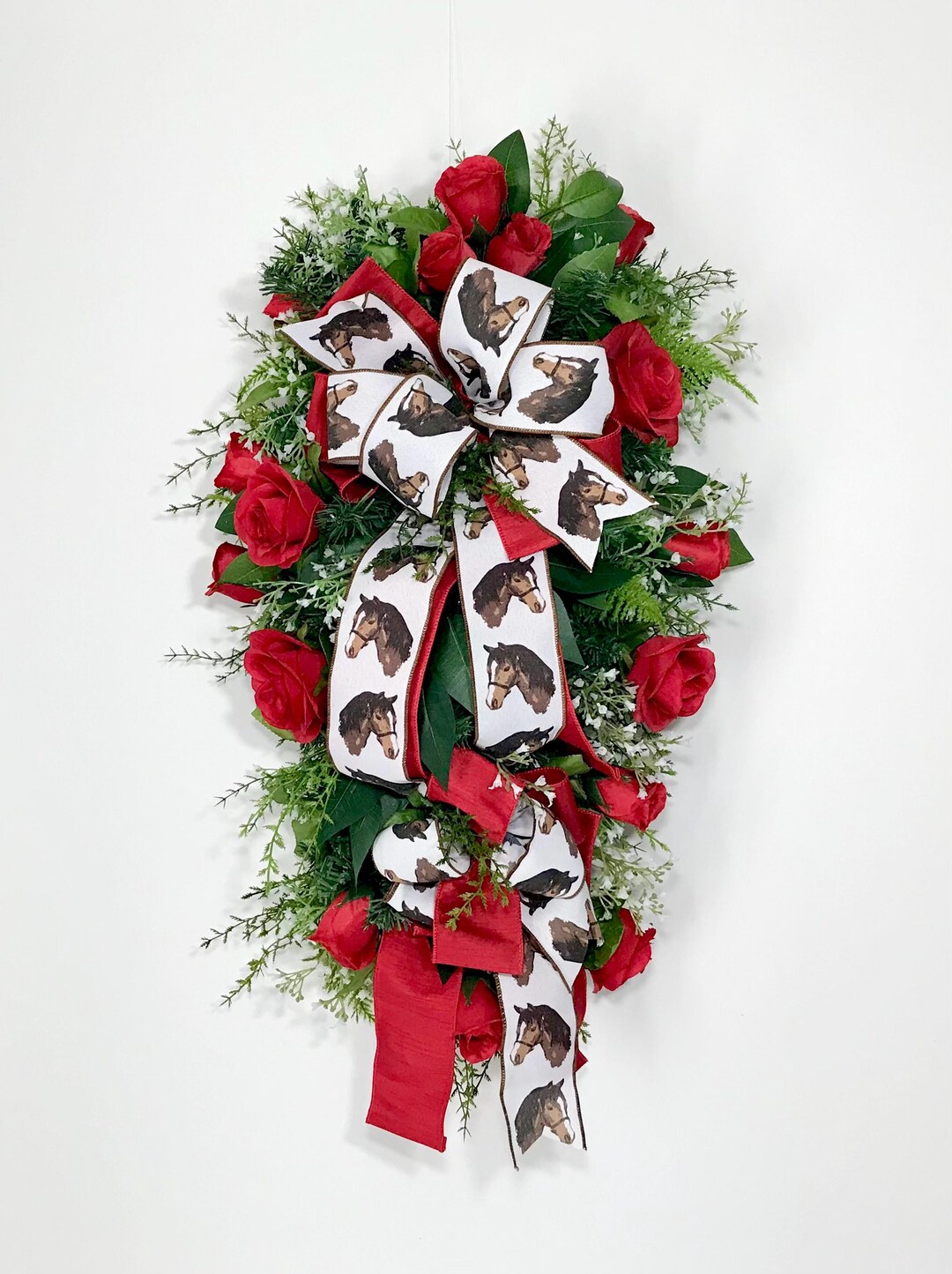Large Kentucky Derby Teardrop Swag Wreath, Red Roses Derby Decoration ...