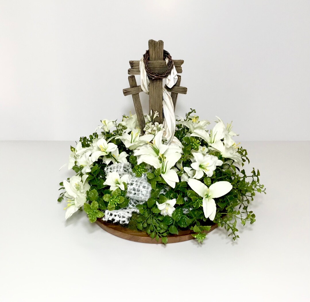 Easter 3 Crosses Calvary Large Christian Centerpiece, Field of Spring ...