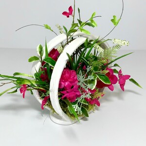 Large White Ceramic Interlocking Rings Floral Arrangement, Double Rings ...