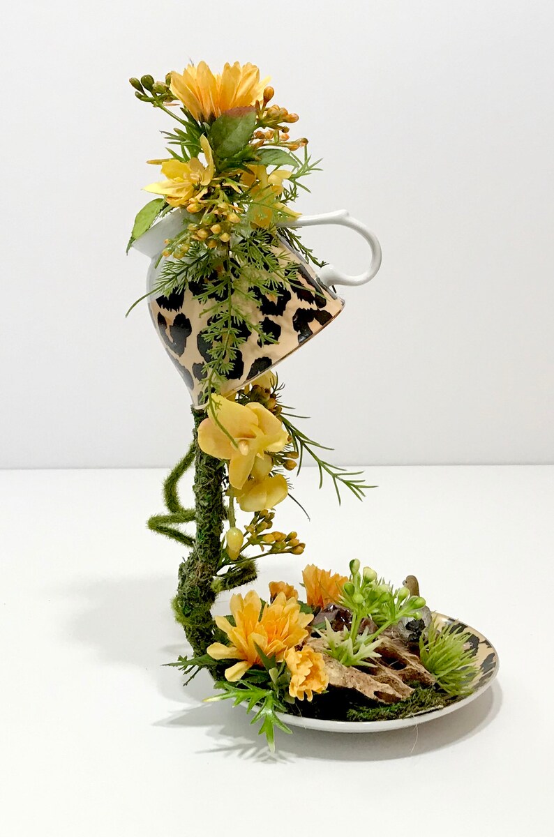 Floating Tea Cup Saucer Leopard Print Cup Arrangement Novelty - Etsy