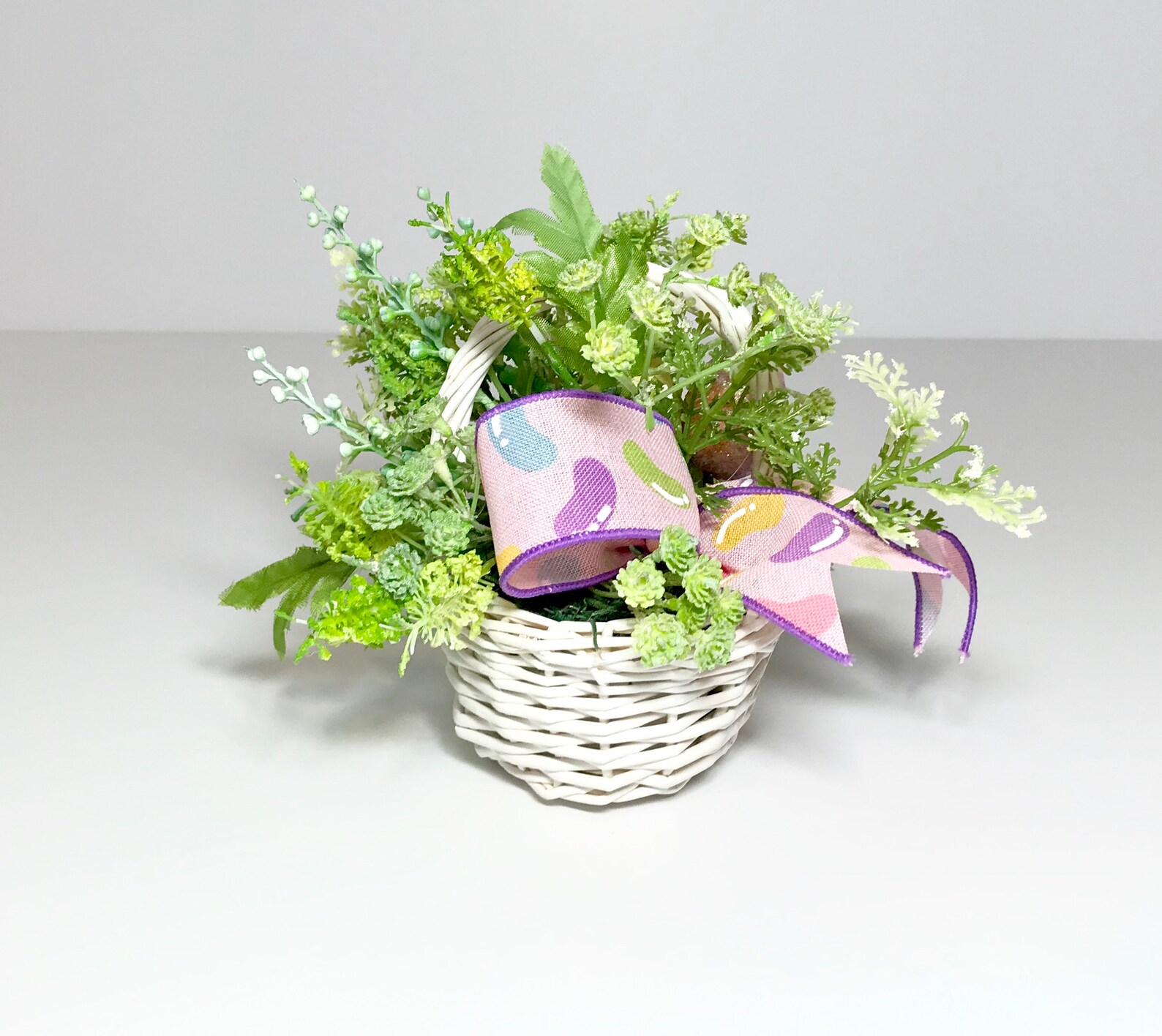 Small White Wicker Easter Basket Miniature Mini Novelty - Etsy