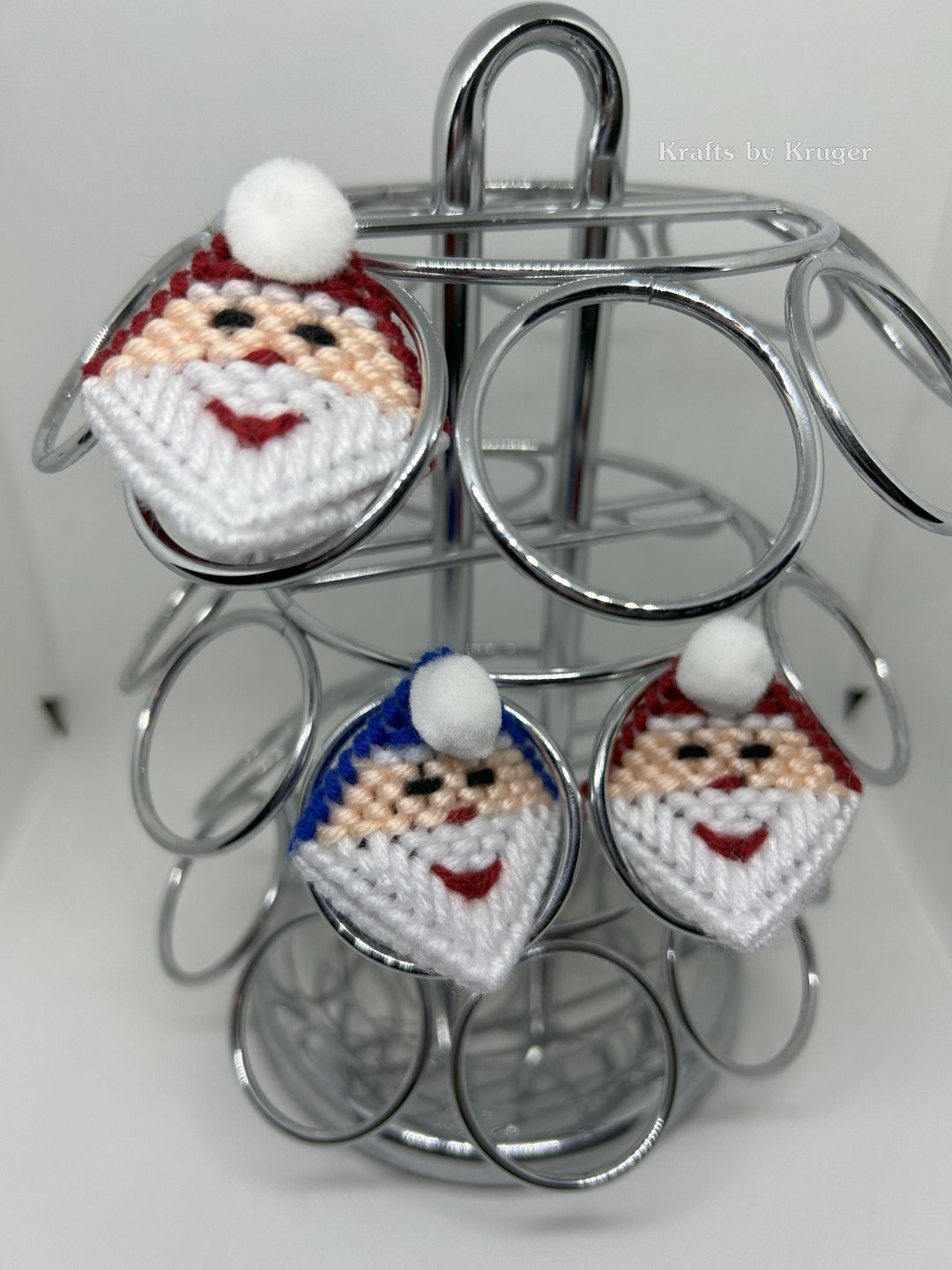 Santa Claus Squeezums, Plastic Canvas Treat Holders, Kiss Holder - Etsy
