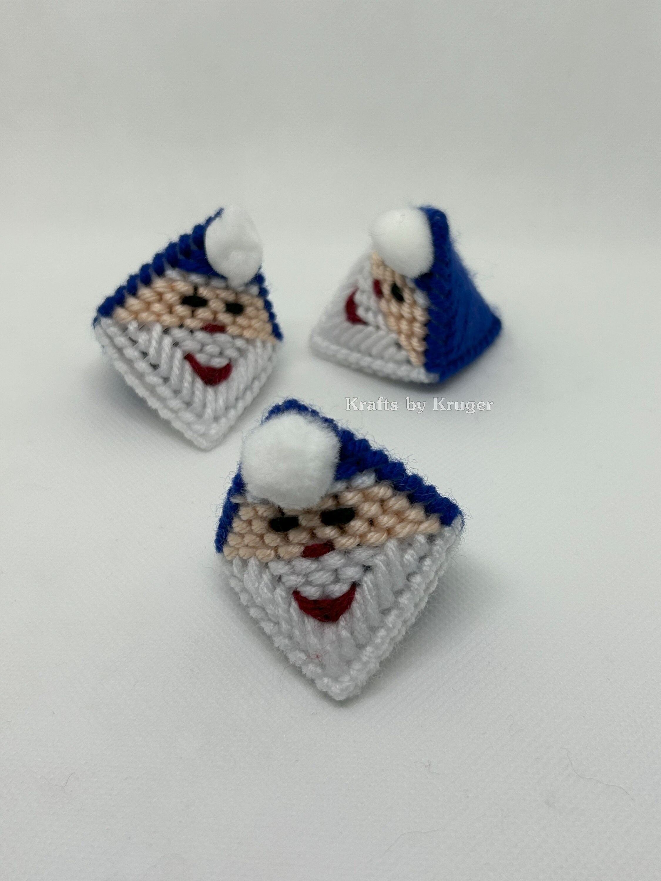 Santa Claus Squeezums, Plastic Canvas Treat Holders - Etsy