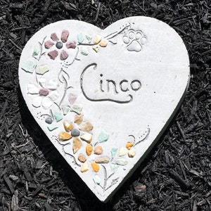 13" Heart Stepping Stone - Pet Memorial OR Personalized - Garden Decor ...