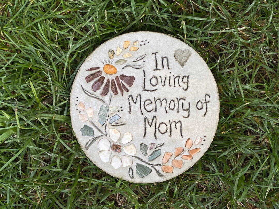 Engraved Memorial Garden Stone: Personalized Concrete Mosaic Stepping ...
