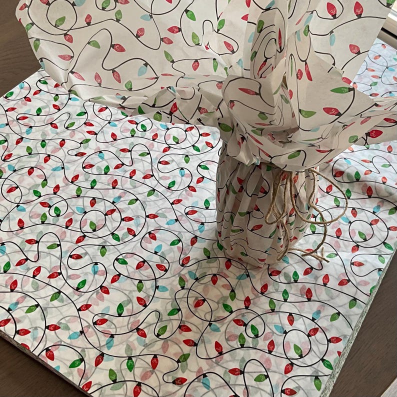 Christmas Tissue Paper Light Parade, Green and Red Mixed Pack. Premium ...