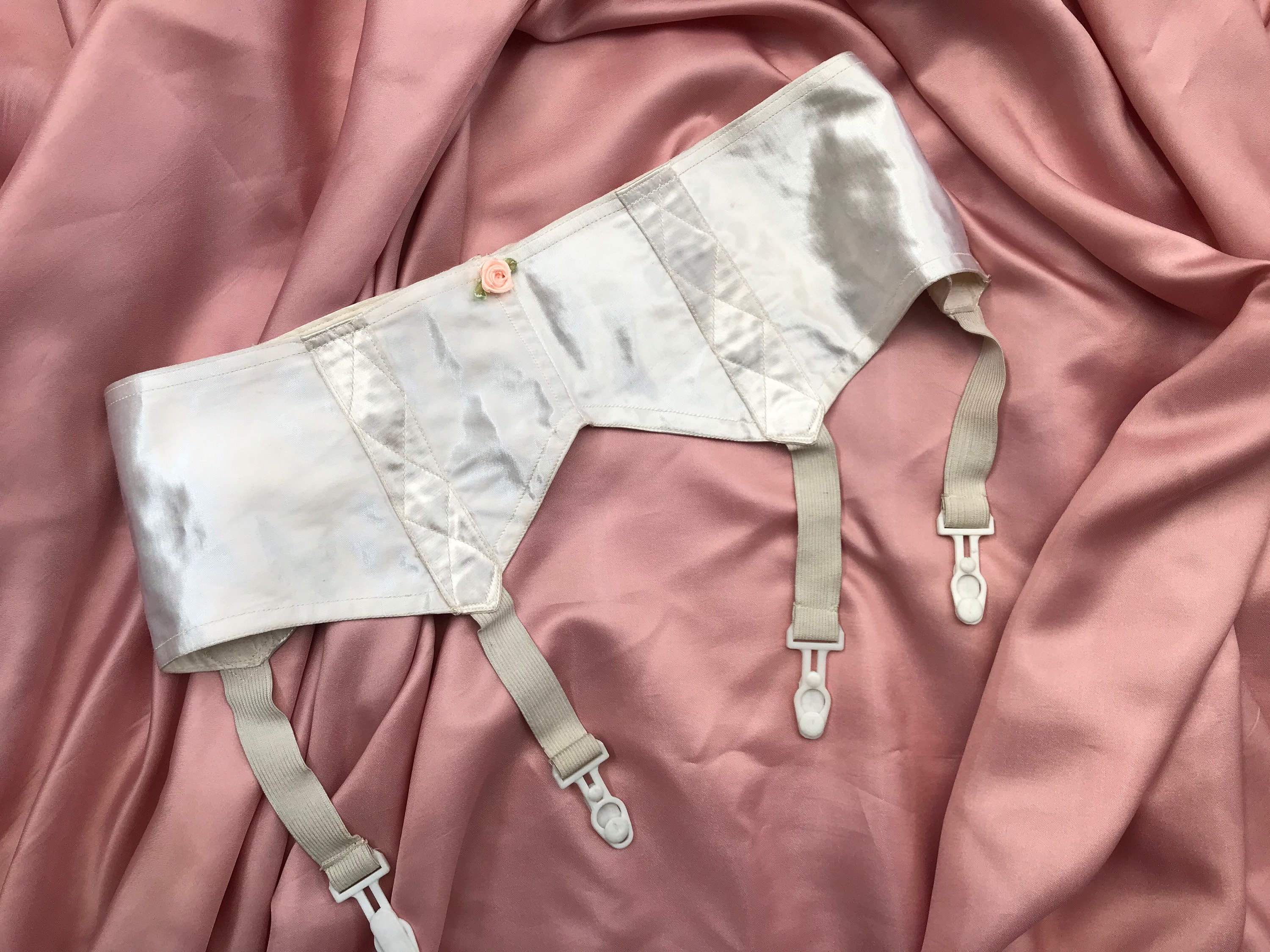 Reserved Suspender Belt Garters Hosiery Stocking Holder Sexy Boudoir ...