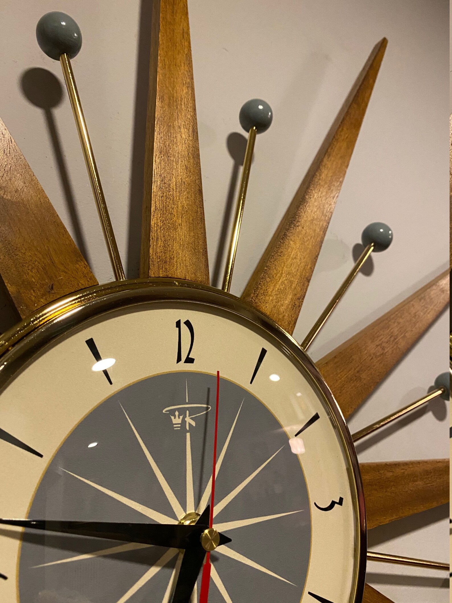 26 Hand Made Mid Century Style Starburst Goldtone Clock - Etsy