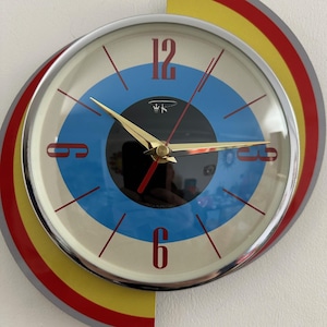 Mid Century Modern Wall Clock - Atomic, Jetsons, Retro Style for Home ...