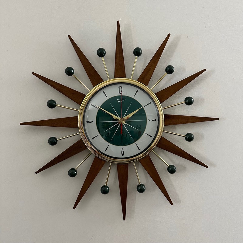 Atomic Starburst Clock - Etsy