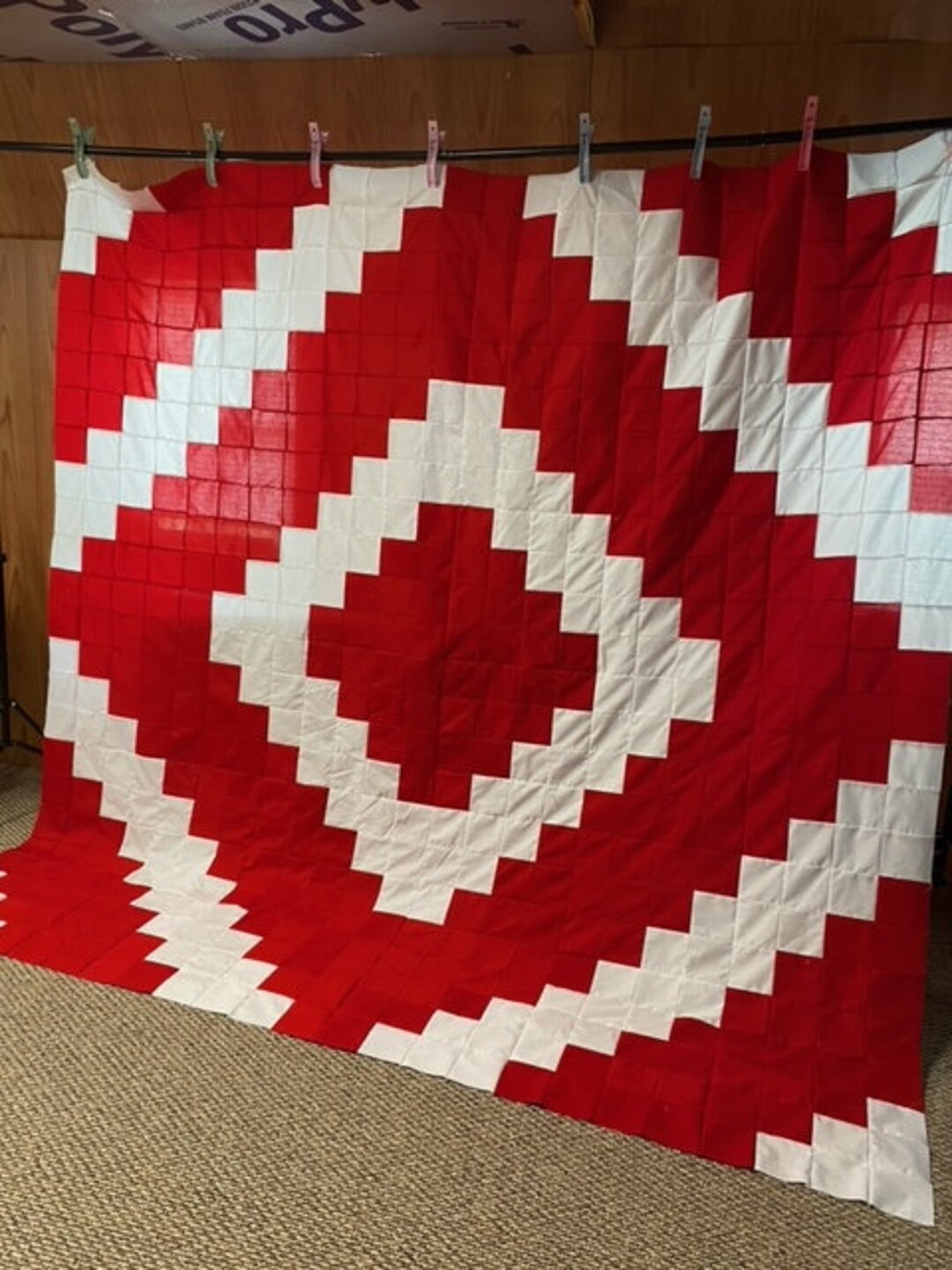 Classic Quilts, Red & White Quilt, Made to Order in King Size - Etsy