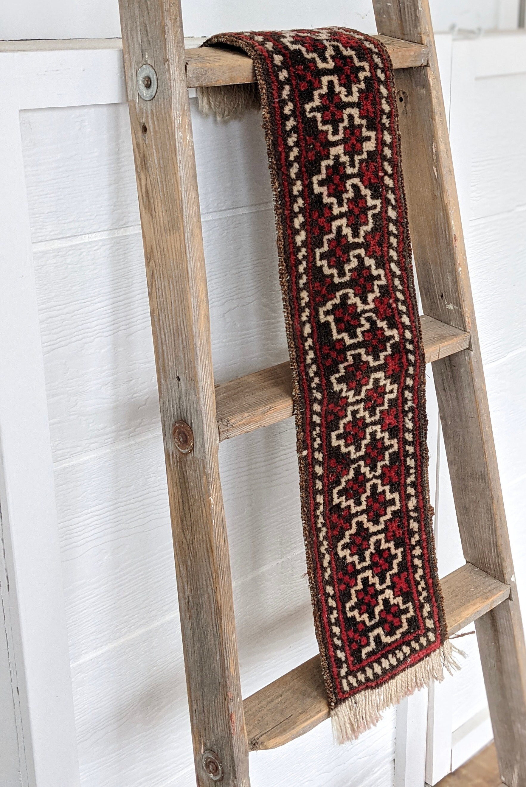 2.5' Vintage Wool Runner Tapestry Wall Hanging Dark Red - Etsy