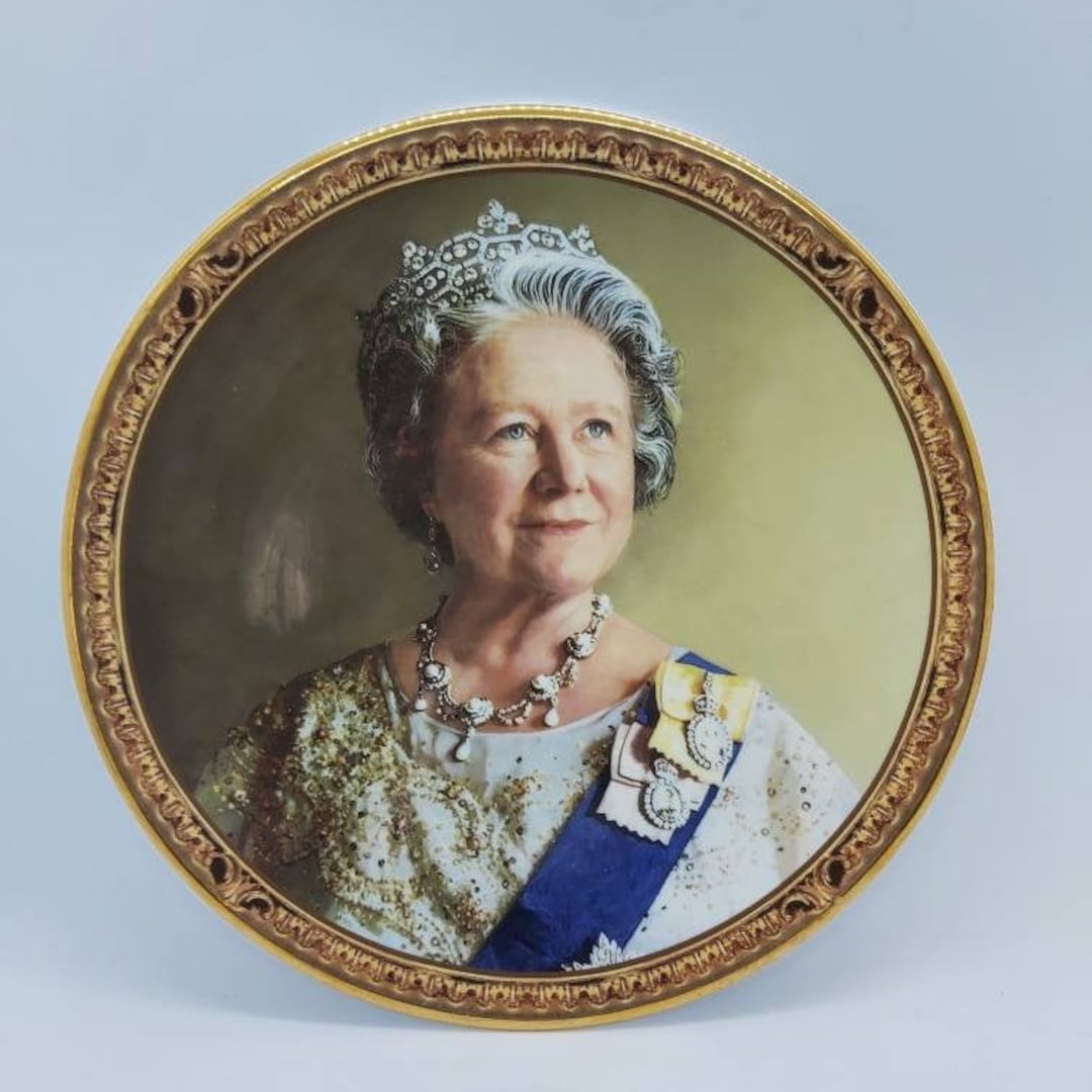 Vintage Queen Mother Commemorative Plate - Royal Grafton Fine Bone ...