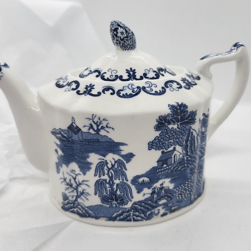 Blue Willow Teapot - Etsy