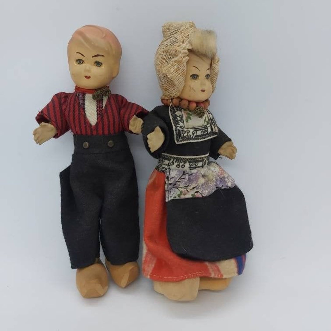 Two Dutch Dolls, Mr and Mrs Netherlands, Hand Painted Face, Vintage ...